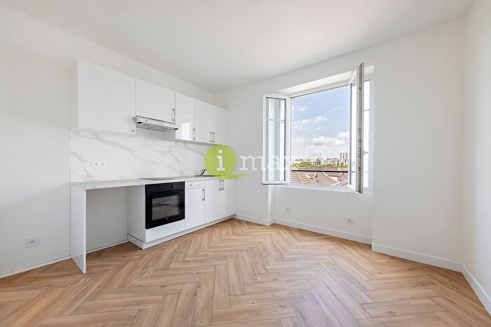 Appartement 2 pièces à Clichy, République, Victor Hugo, à vendre