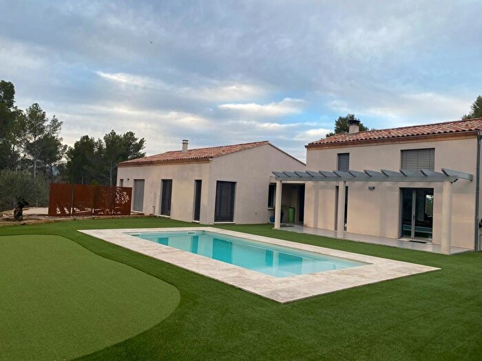 Maison à vendre - Trets - 7 pièces - 3 chambres