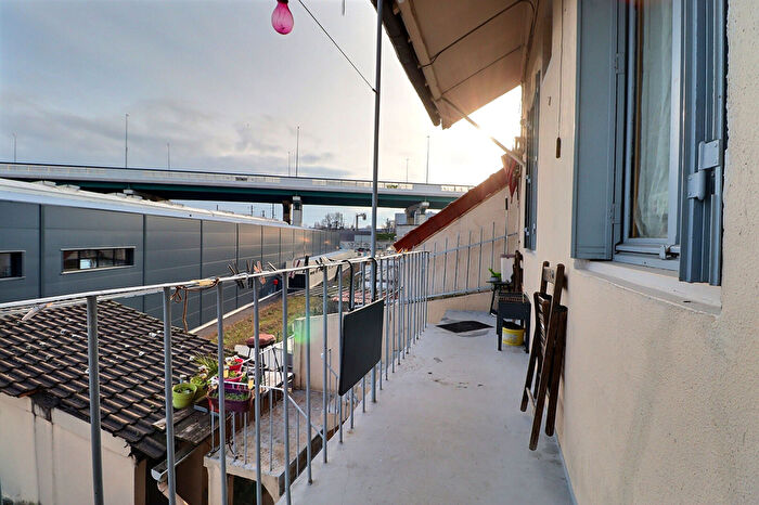 Appartement à vendre - Aubervilliers, Landy-Plaine, Marcreus, Pressensé - 2 pièces - 1 chambre