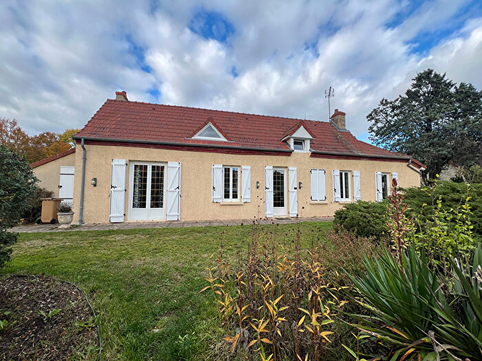 Neuilly-le-Réal : Maison 5 pièces à vendre