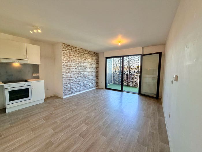 Colombes, Europe : Appartement 3 pièces à vendre