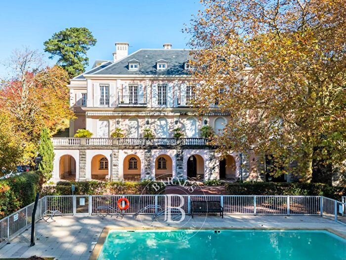 Appartement à vendre - Biarritz, Saint-Charles, Phare, Larochefoucauld - 5 pièces - 2 chambres