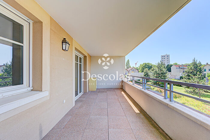 Appartement 4 pièces à vendre à Saint-Germain-en-Laye, Hennemont