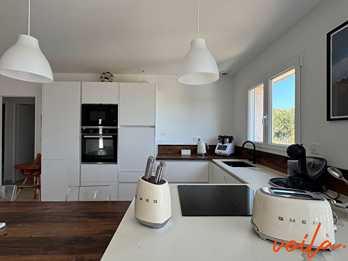 Maison à vendre - Villemoustaussou - 4 pièces - 3 chambres