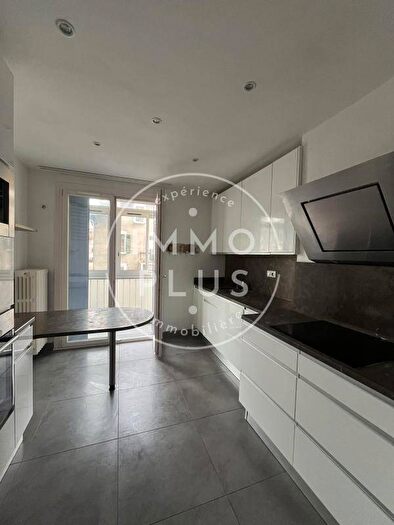 Appartement à louer - Galbert, Annecy - 3 pièces - 2 chambres