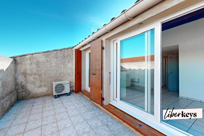 Appartement à vendre - Thézan-des-Corbières - 3 pièces - 2 chambres