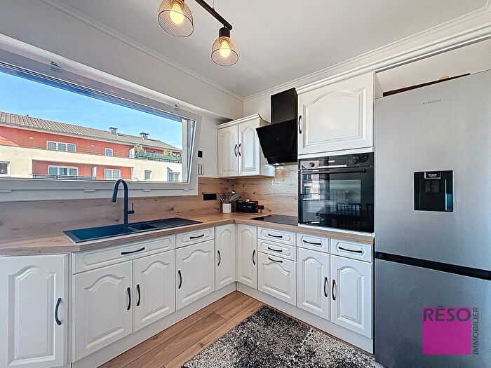 Appartement à vendre - Annemasse - 4 pièces - 3 chambres