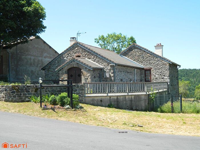 Maison à vendre - Freycenet-la-Cuche - 7 pièces - 4 chambres