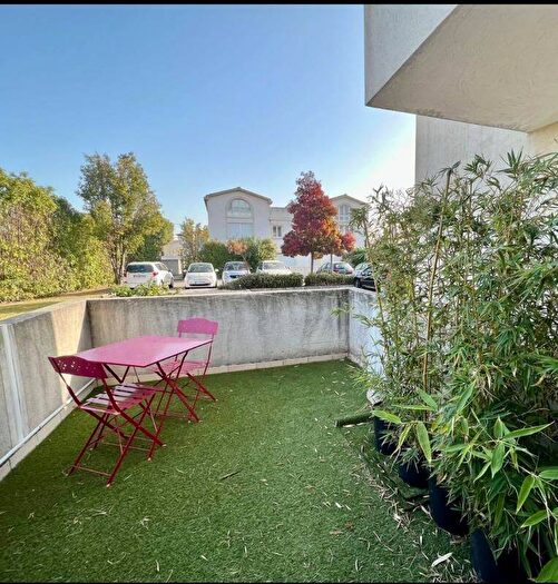 Appartement 1 pièce à Estrade-Aeroport-Les Beugons, Marignane, à louer