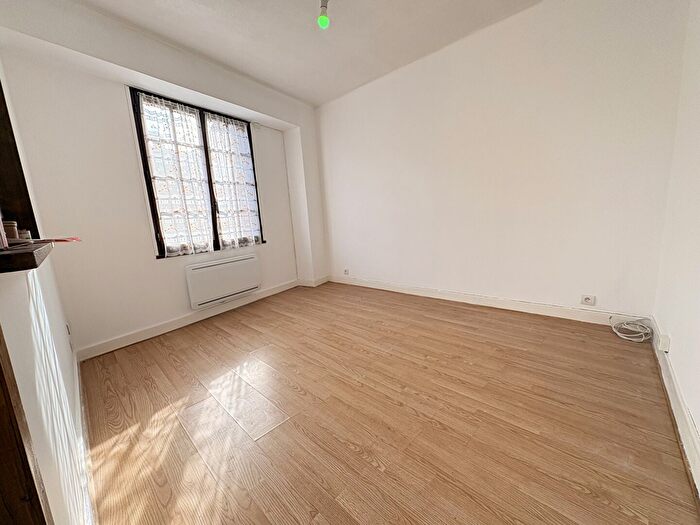 Méru, Faubourg Nord : Appartement 2 pièces à vendre