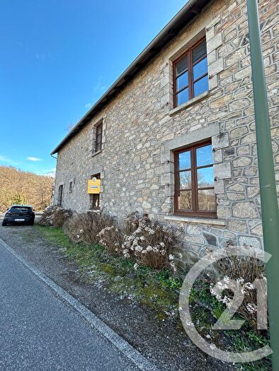 Maison à vendre - Brommat - 6 pièces - 2 chambres