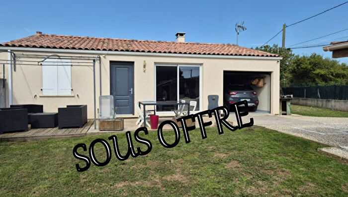 Maison à vendre - Saint-Hippolyte - 3 pièces - 2 chambres