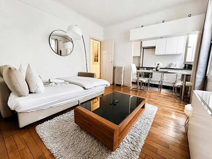 Appartement 2 pièces à Paris 15ème, Dupleix, Motte Picquet, à vendre