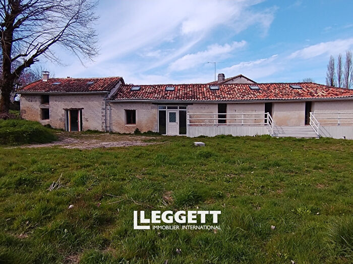 Maison à vendre - Ronsenac - 6 pièces - 5 chambres