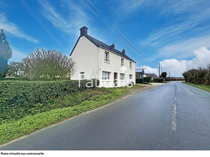 Maison à vendre - Surtainville - 6 pièces - 4 chambres