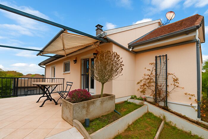 Maison à vendre - Neuilly-en-Thelle - 7 pièces - 4 chambres