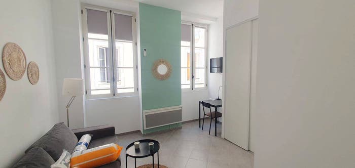 Les Grandes Carmes, Marseille 2ème arrondissement - Appartement 1 pièce à louer