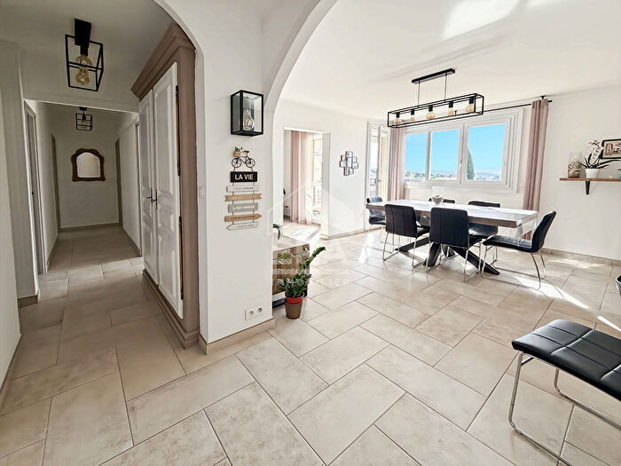Appartement 5 pièces à vendre - Les Pennes-Mirabeau, Cadeneaux, Monaco