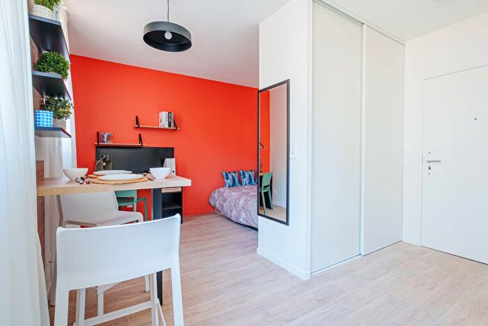 Appartement à louer - France et Rosieres, Vichy - 1 pièce