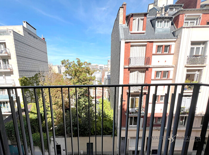 Paris 16ème, Porte de Saint-Cloud, Auteuil-Sud : Appartement 2 pièces à vendre
