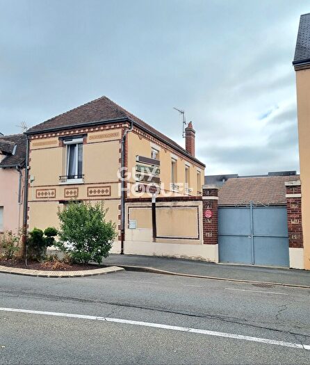 Maison 5 pièces à Dreux, Centre-ville, à vendre