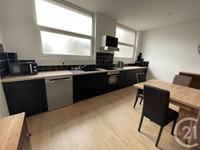 Appartement 8 pièces à louer à Tours, Velpeau