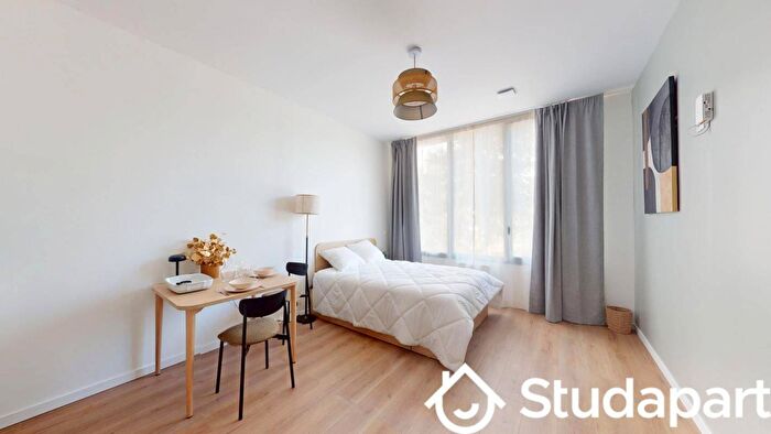 Asnières-sur-Seine : Appartement 1 pièce à louer