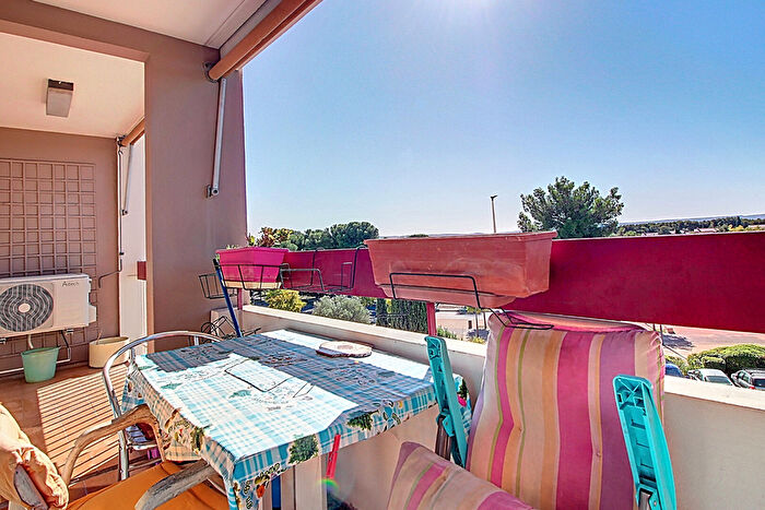 Appartement à vendre - Vitrolles - 4 pièces - 3 chambres