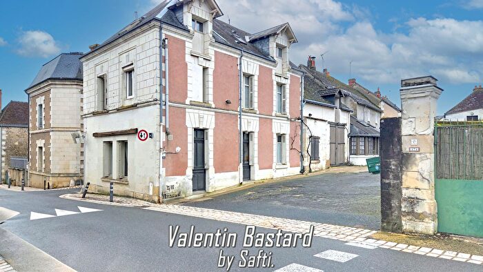 Maison à vendre - Saint-Martin-le-Beau - 9 pièces - 5 chambres