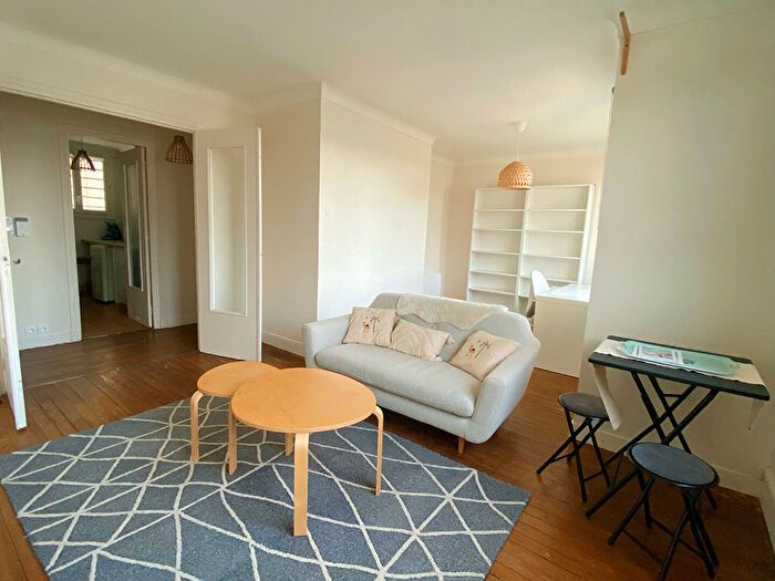 Appartement à louer - Caen, Saint-Jean - 2 pièces - 1 chambre