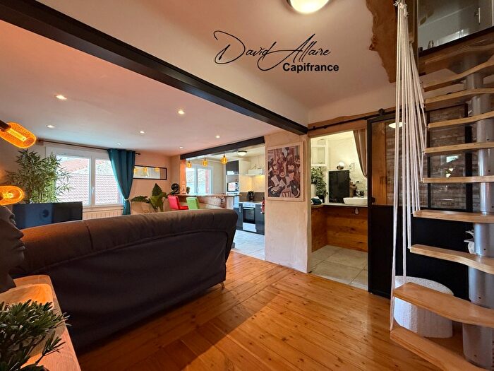 Appartement à vendre - Laragne-Montéglin - 2 pièces - 1 chambre