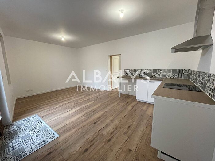 Appartement à louer - Saint-Denis-de-Pile - 3 pièces - 2 chambres