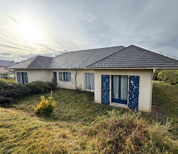 Maison à vendre - Saint-Exupéry-les-Roches - 5 pièces - 4 chambres