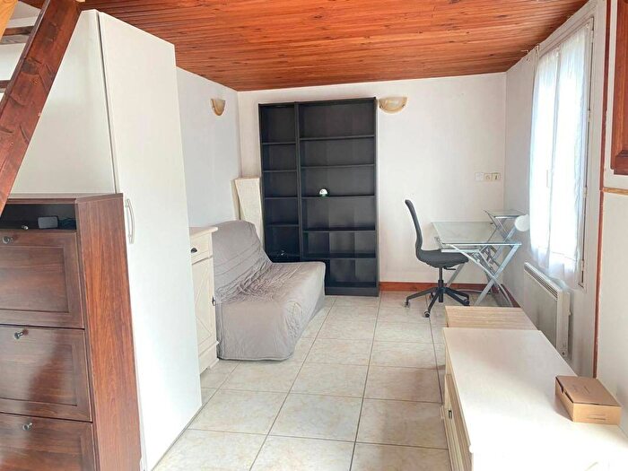 Appartement à louer - Peylanne, Talence - 1 pièce