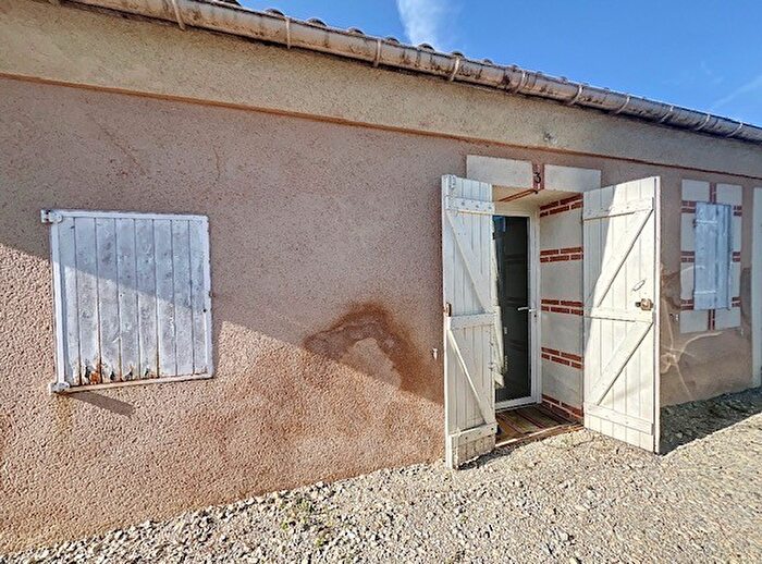 Sainte-Livrade-sur-Lot - Maison 2 pièces à louer