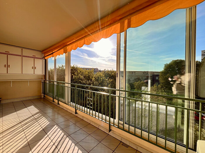 Nîmes, Jean Jaurès : Appartement 4 pièces à vendre
