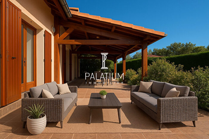 Maison à vendre - Neffes - 6 pièces - 5 chambres