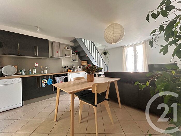 Appartement à vendre - Étampes, Saint-Michel, Croix de Vernailles - 2 pièces - 1 chambre
