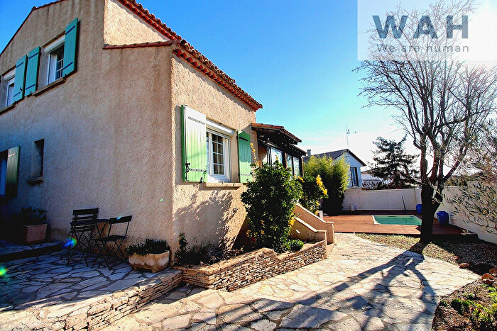Maisons à vendre et appartements à louer - 1