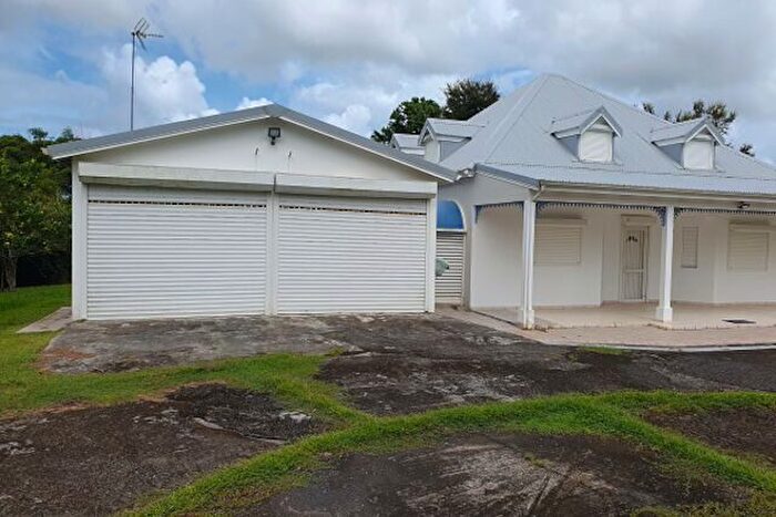 Maison à louer - Lamentin - 4 chambres