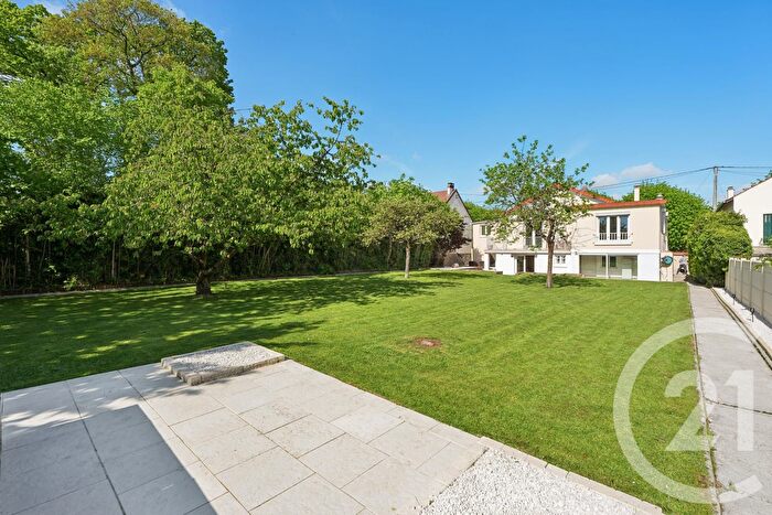 Maison 8 pièces à vendre à Villemomble, Les Coquetiers
