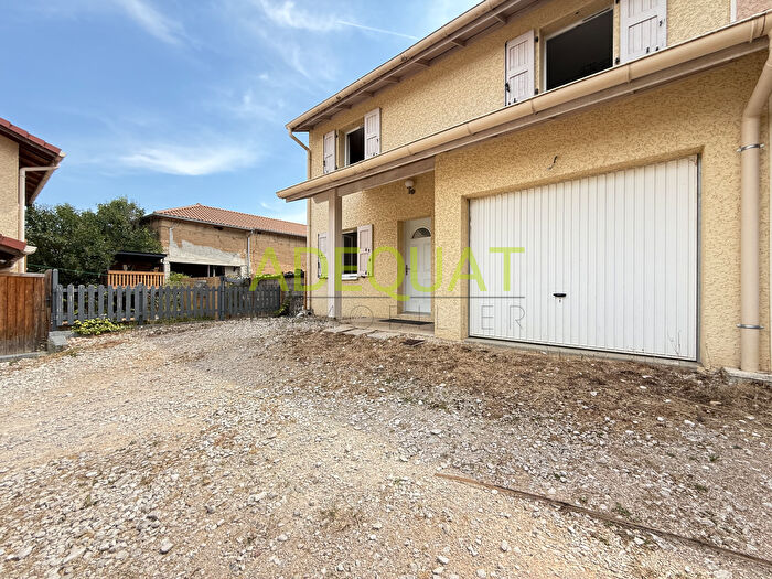Maison 5 pièces à Saint-Savin, à vendre