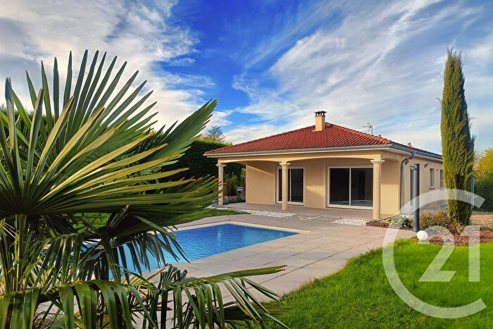 Maison à vendre - Montrevel-en-Bresse - 8 pièces - 5 chambres