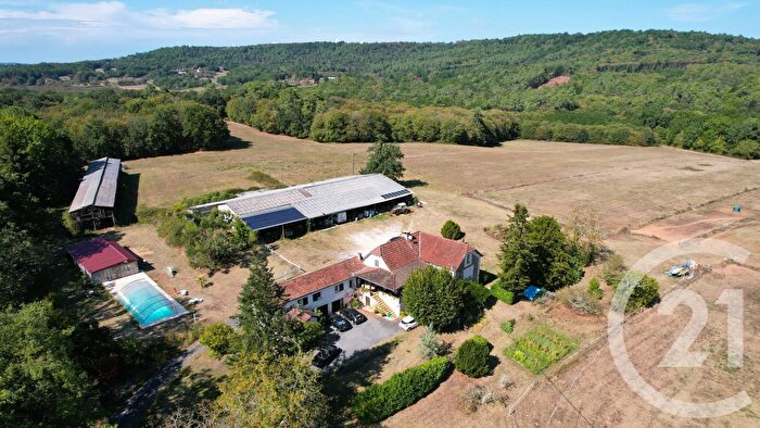Maison à vendre - Saint-Martial-de-Nabirat - 9 pièces - 5 chambres