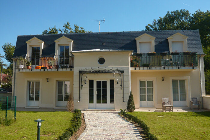 Appartement à louer - Lamorlaye - 2 pièces - 1 chambre