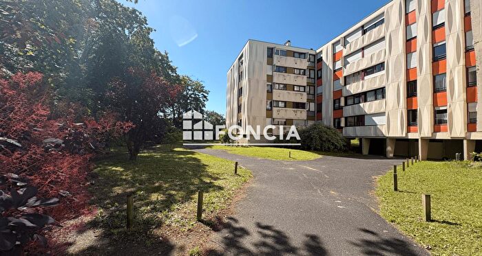 Conflans-Sainte-Honorine, Romagné, Renouveau : Appartement 2 pièces à vendre