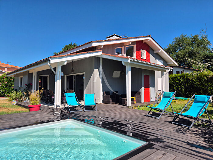 Maison à vendre - Léognan - 6 pièces - 5 chambres