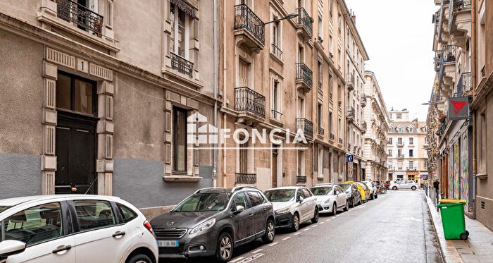 Appartement à vendre - Grenoble, Championnet - 2 pièces - 1 chambre