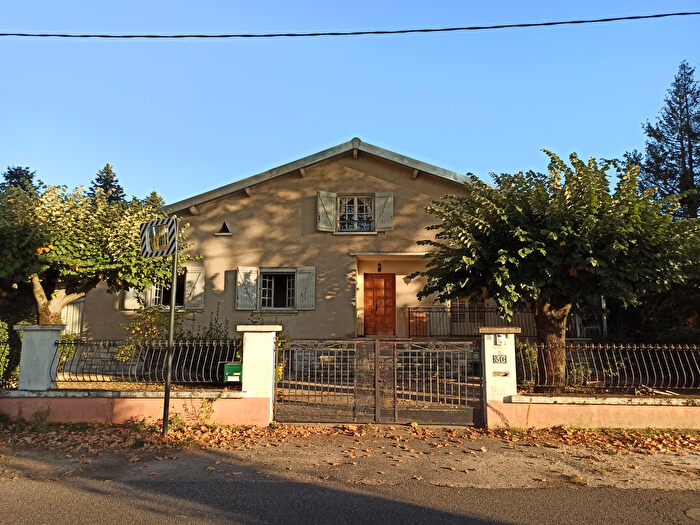 Maison à vendre - Castres - 7 pièces - 6 chambres