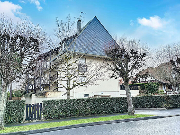 Appartement 1 pièce à Cabourg, Centre-ville, Clos Pasteur, Cap Cabourg, à louer